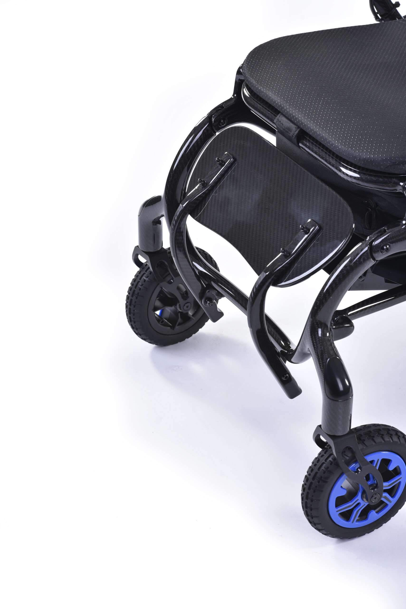 'Quickie Q50R' Carbon Fibre Folding Wheelchair - Vivid Care