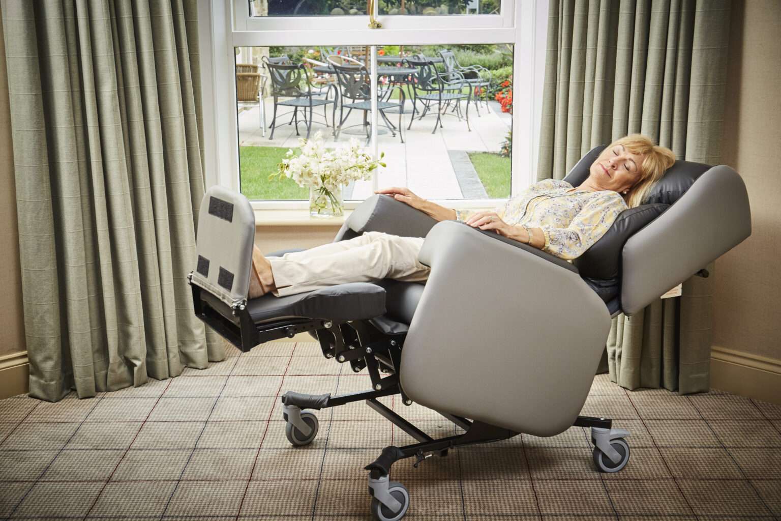 Sleeping in a Chair: Which Chairs are Actually Safe? - Vivid Care