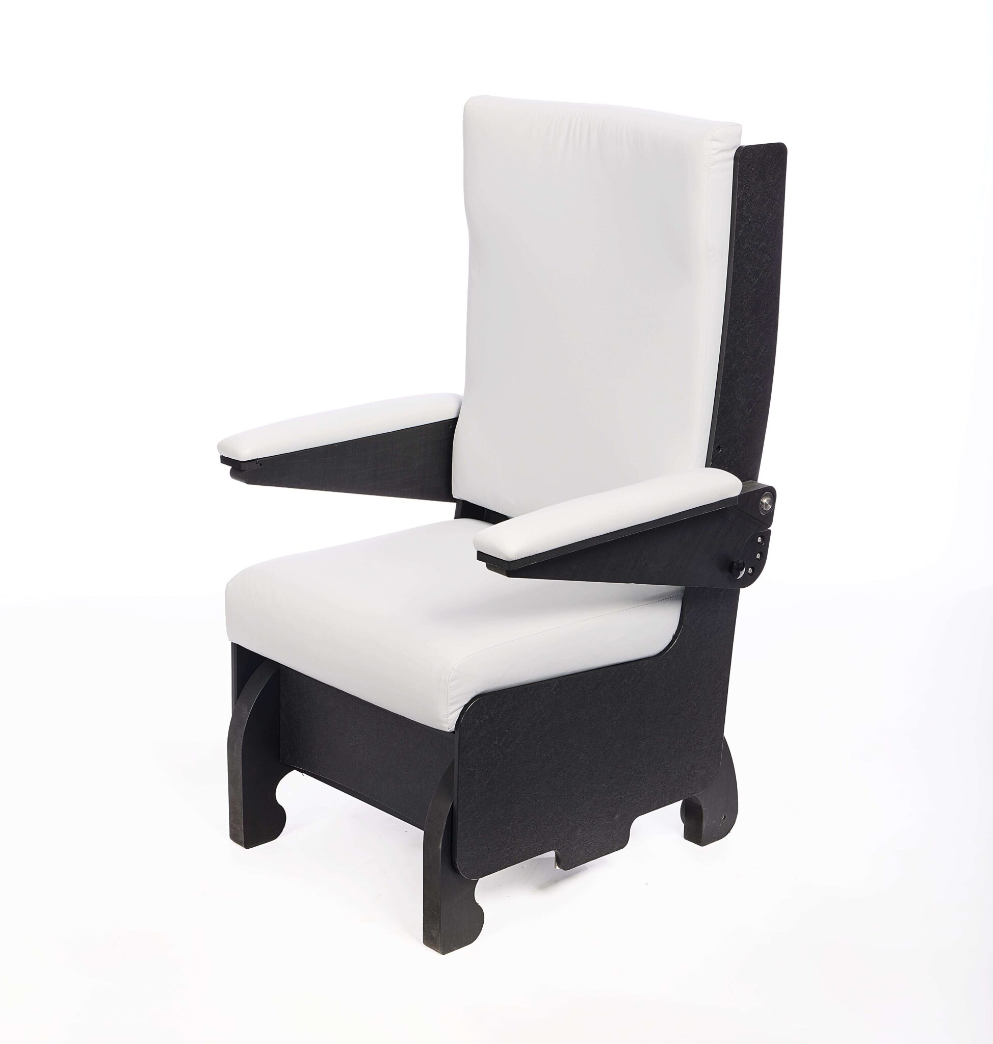Best Chairs for Elderly People: Our 2026 Guide - Vivid Care